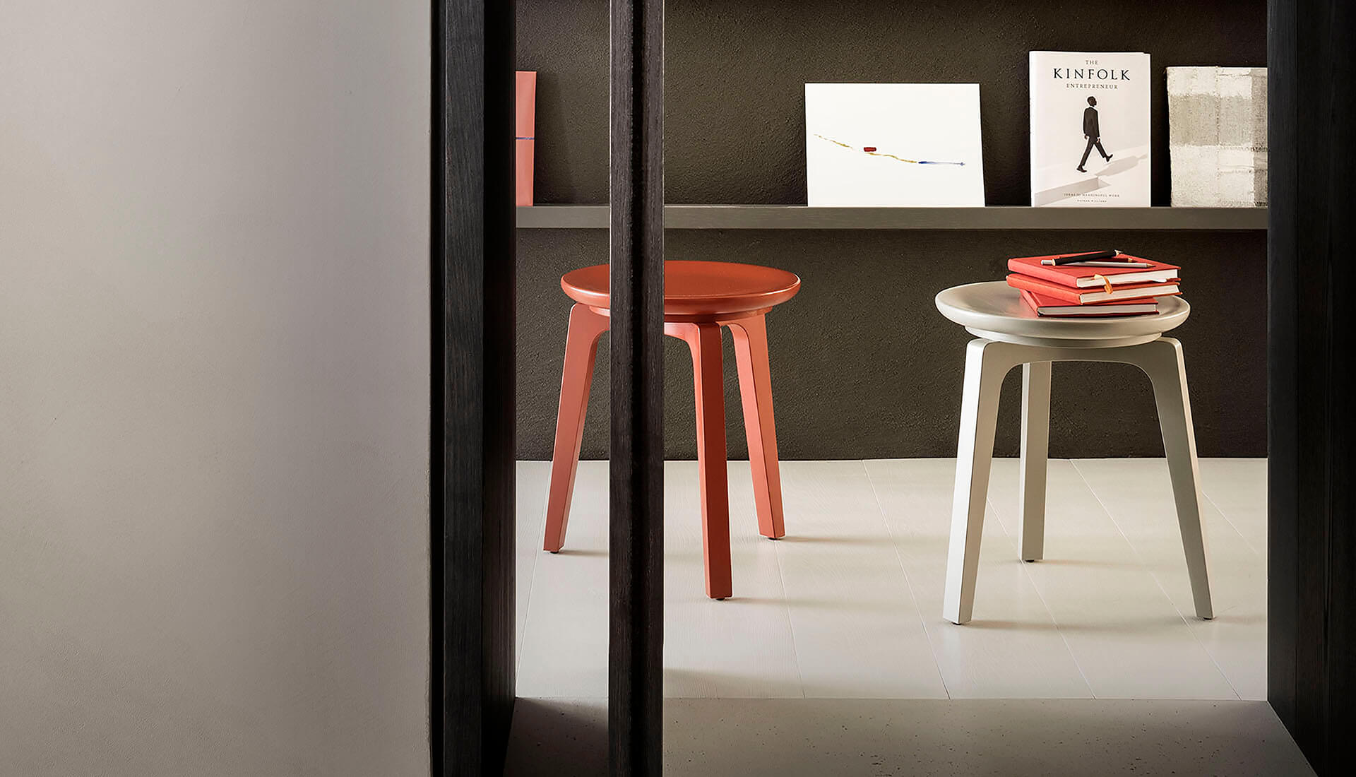 Tod - Low stools - True Design