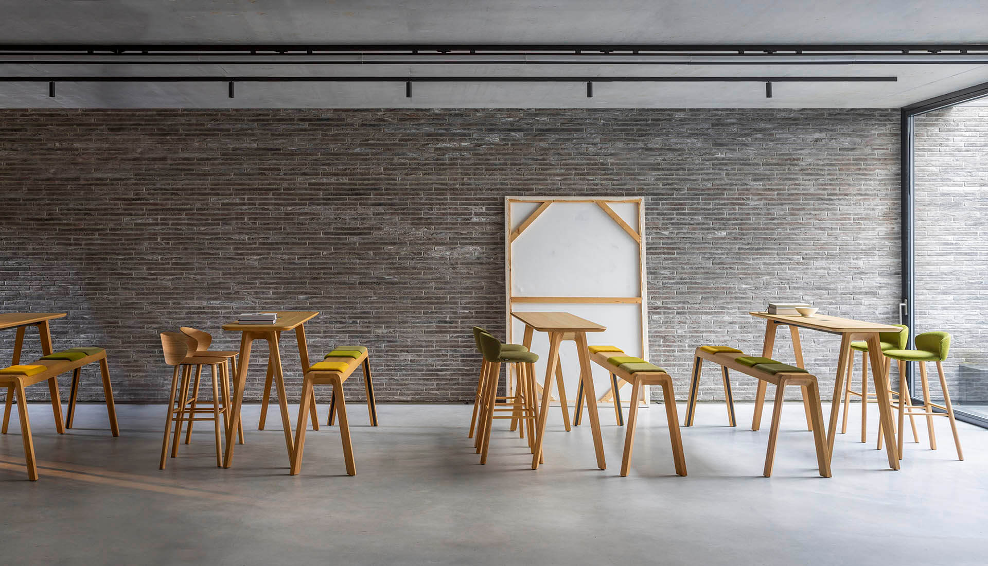 E-quo - modern design benches - True Design