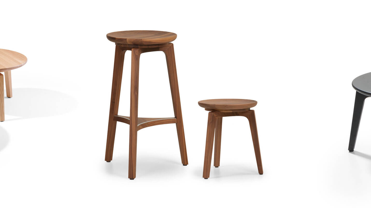 Tod - Low stools - True Design