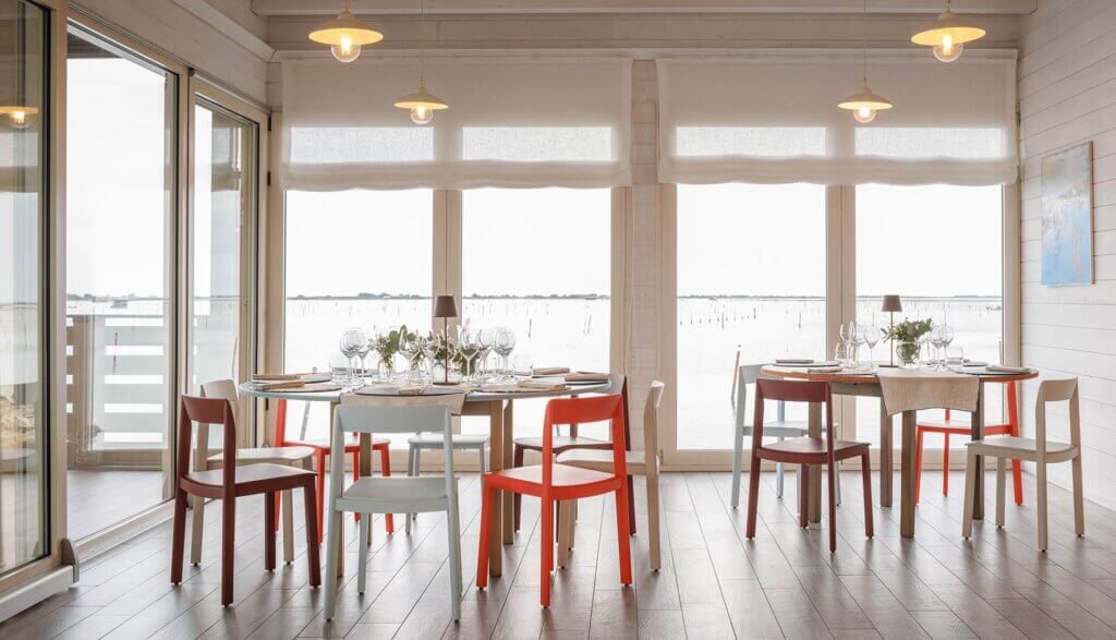 Lisa - wooden design chairs - True Design