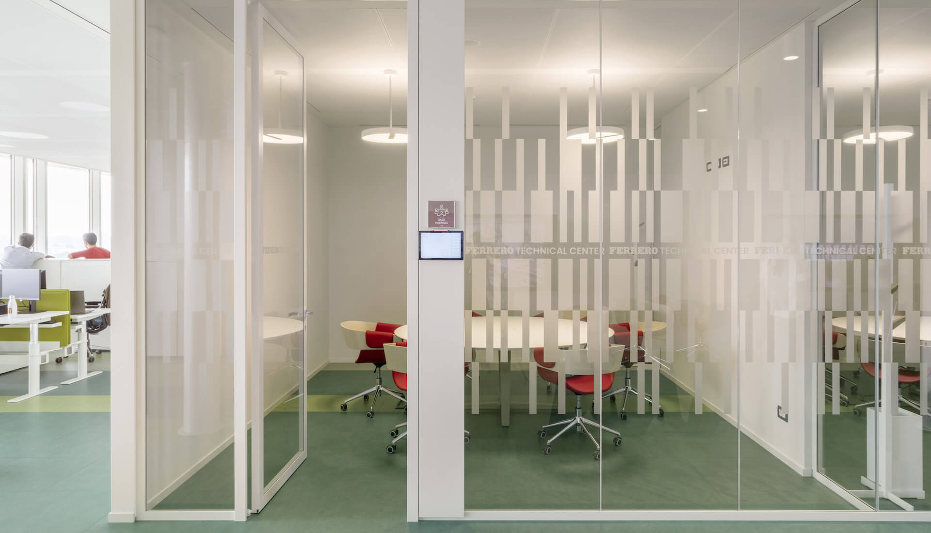 Projet d ameublement pour le Ferrero Technical Center True Design
