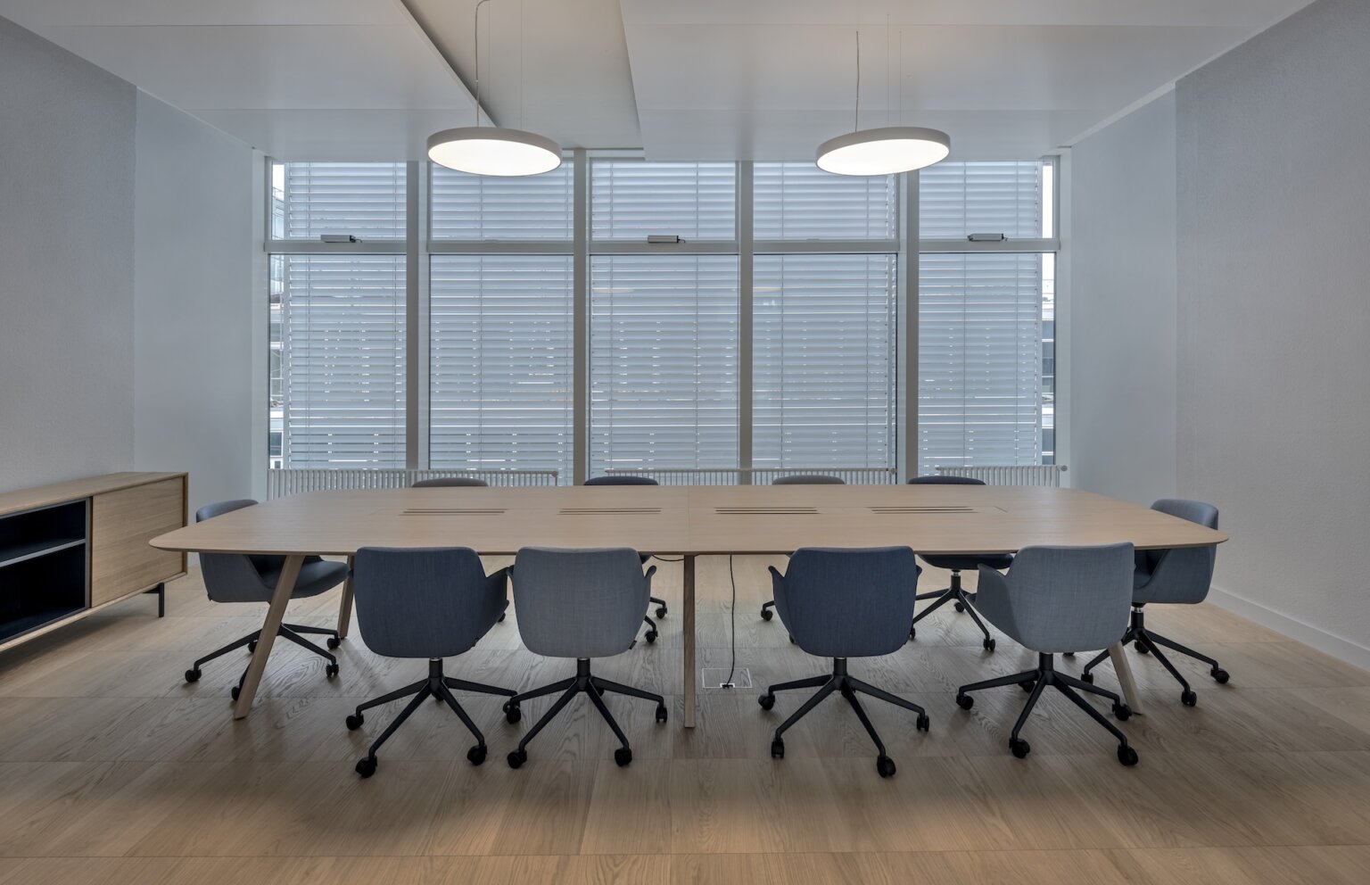 Aveniq - True Design