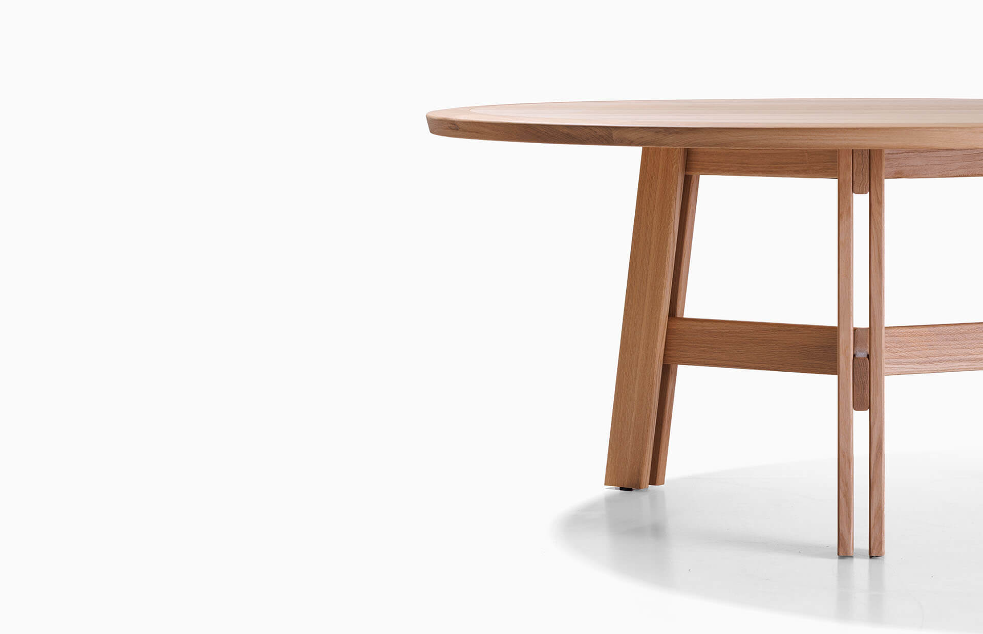 Zuel - solid wood table - True Design