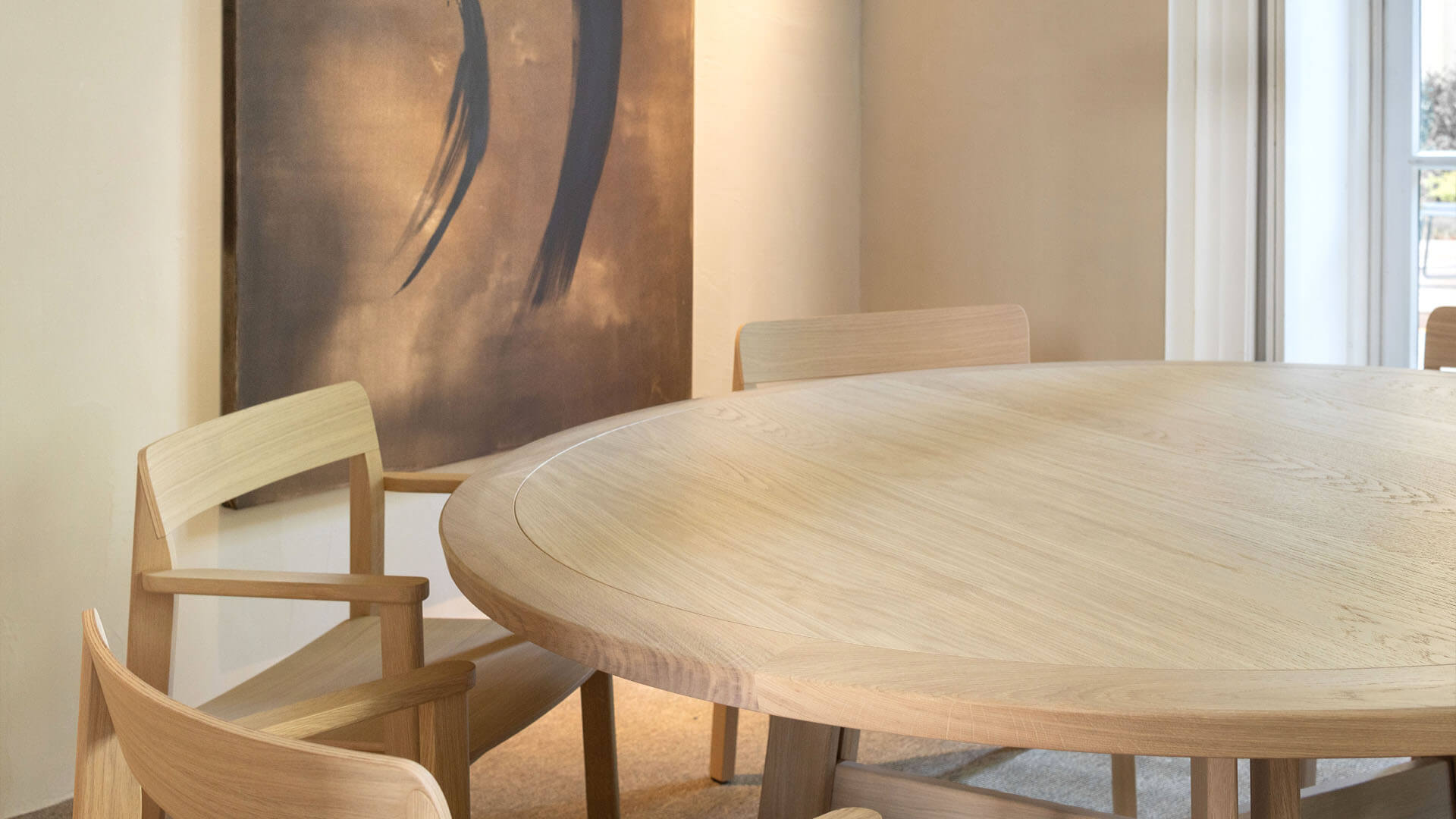 Zuel - solid wood table - True Design