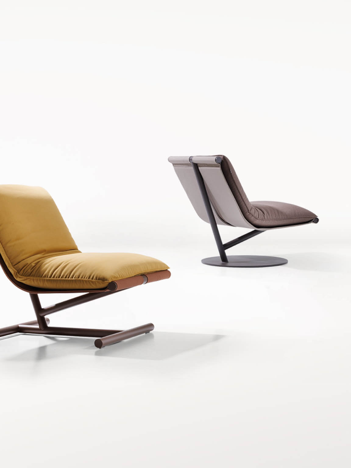 Armchairs, chairs and sofas Made in Italy - True Design